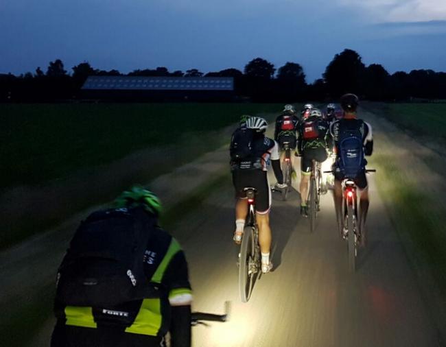 Merida Cross ofwel Neerland in Ã©Ã©n dag per ATB