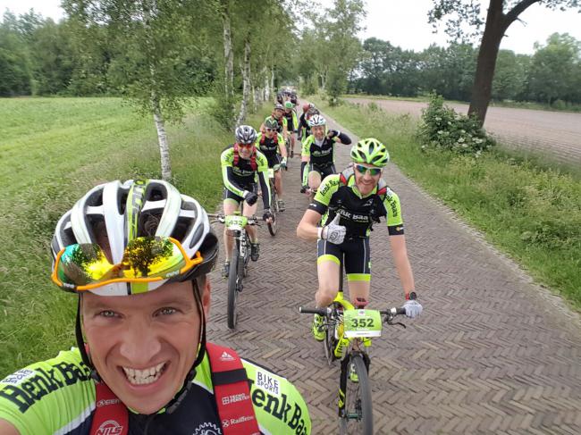 Merida Cross ofwel Neerland in Ã©Ã©n dag per ATB